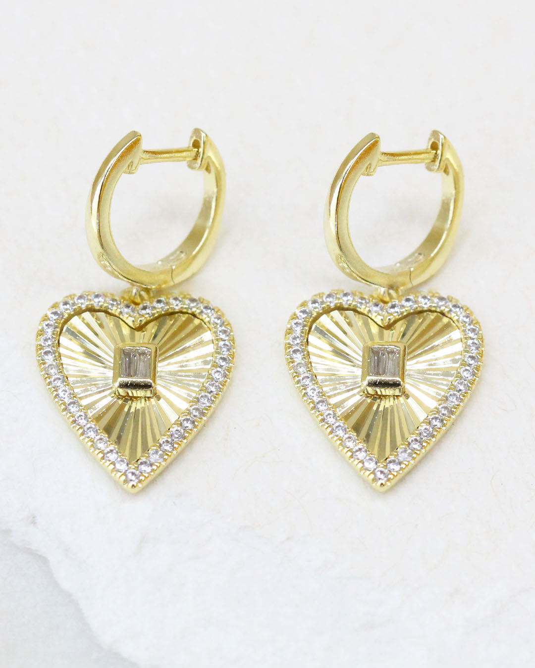 Arracadas Corazón Textura Zirconia – PINK REVOLVER