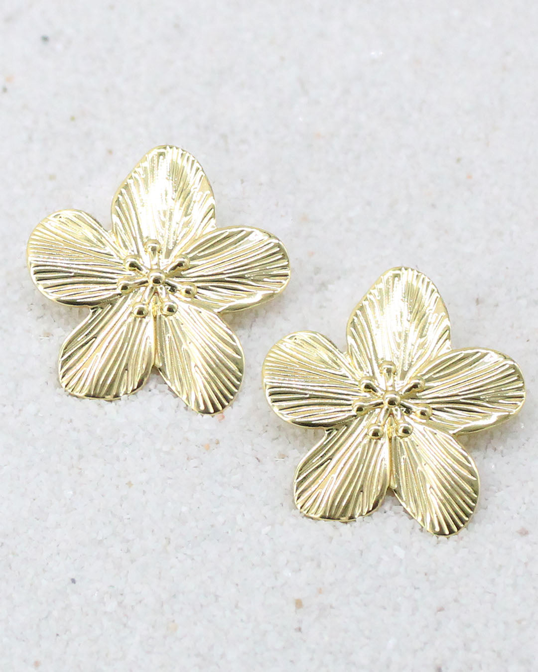 Arete Flor Hawaian Dorados – PINK REVOLVER