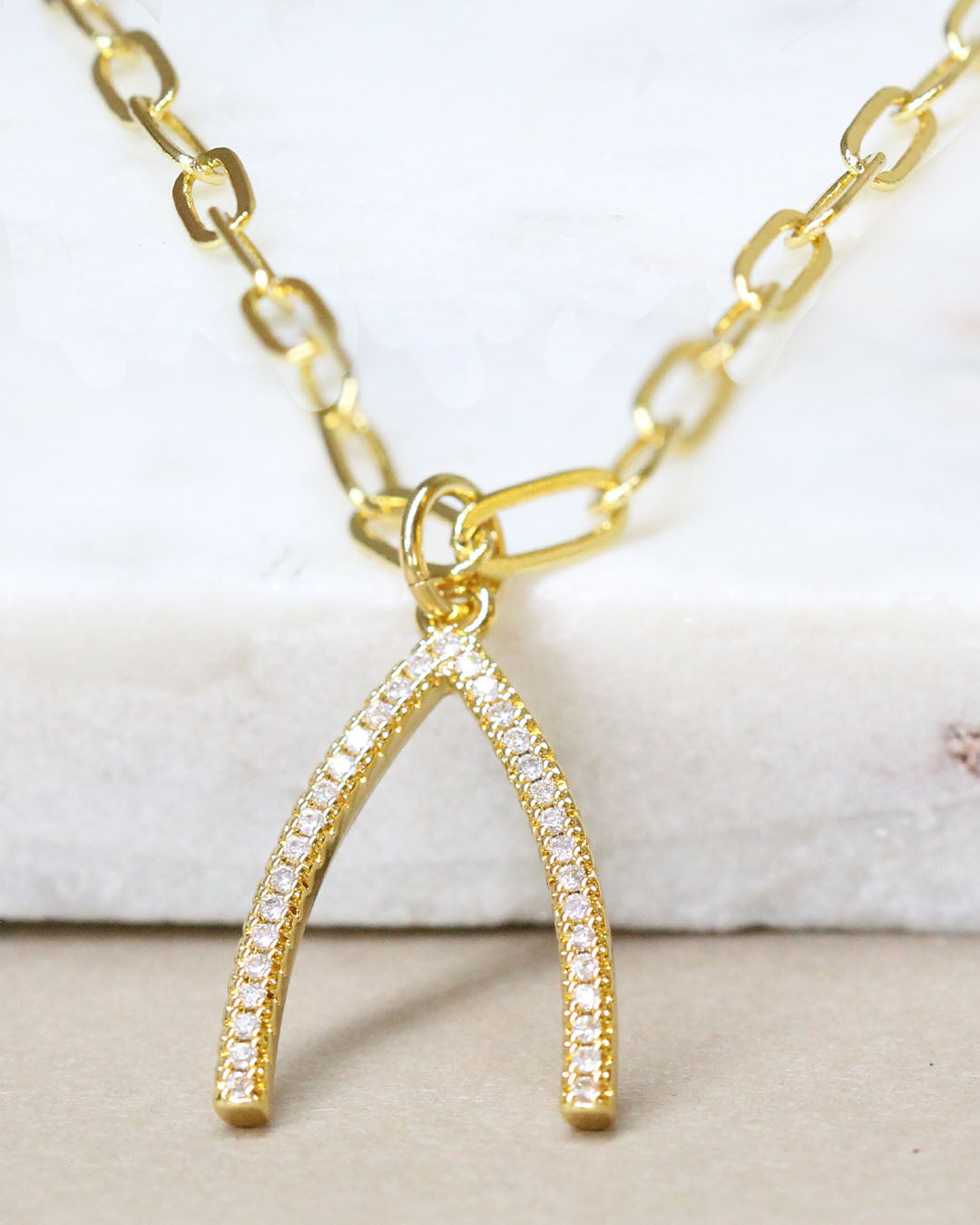 Collar wishbone – PINK REVOLVER